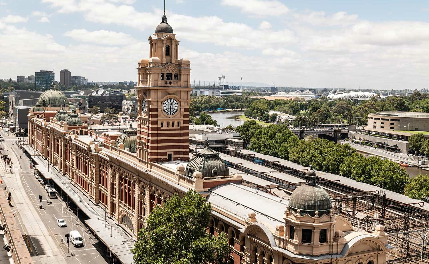 Rendezvous Hotel Melbourne - Historical Hotel Accommodation